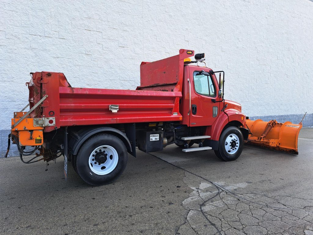 2009 Freightliner M2 - Lakeside International Trucks