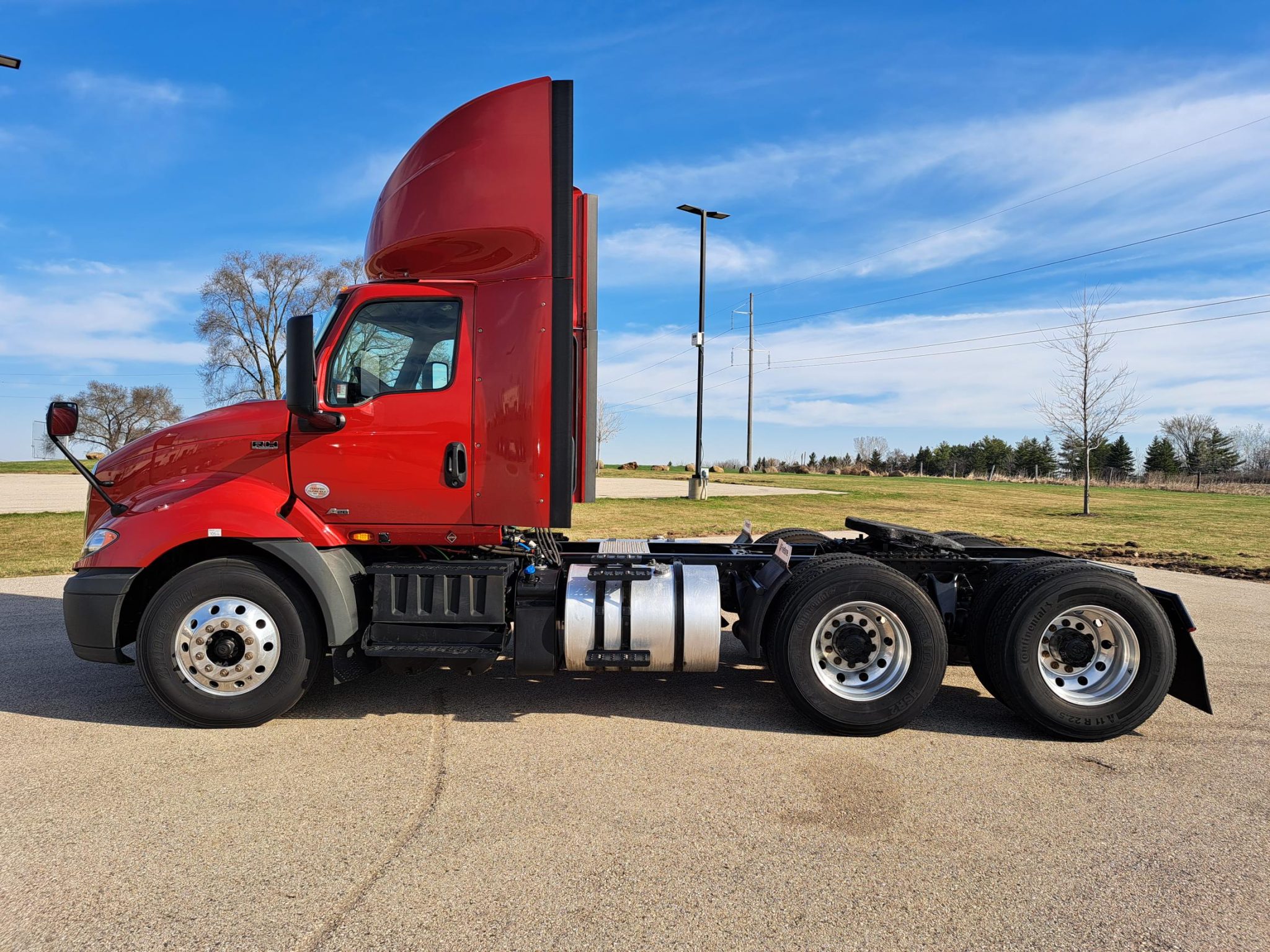 2020 INTERNATIONAL RH613 - Lakeside International Trucks