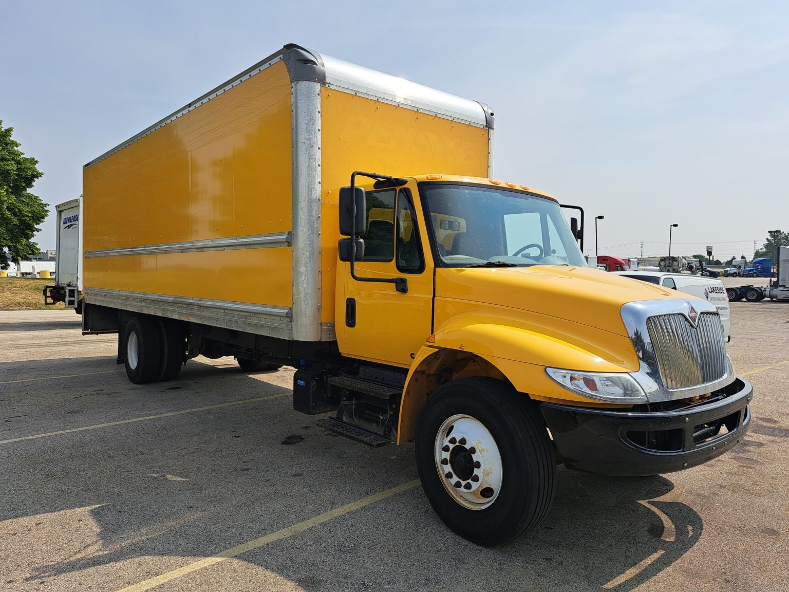 2019 INTERNATIONAL 4300 - Lakeside International Trucks