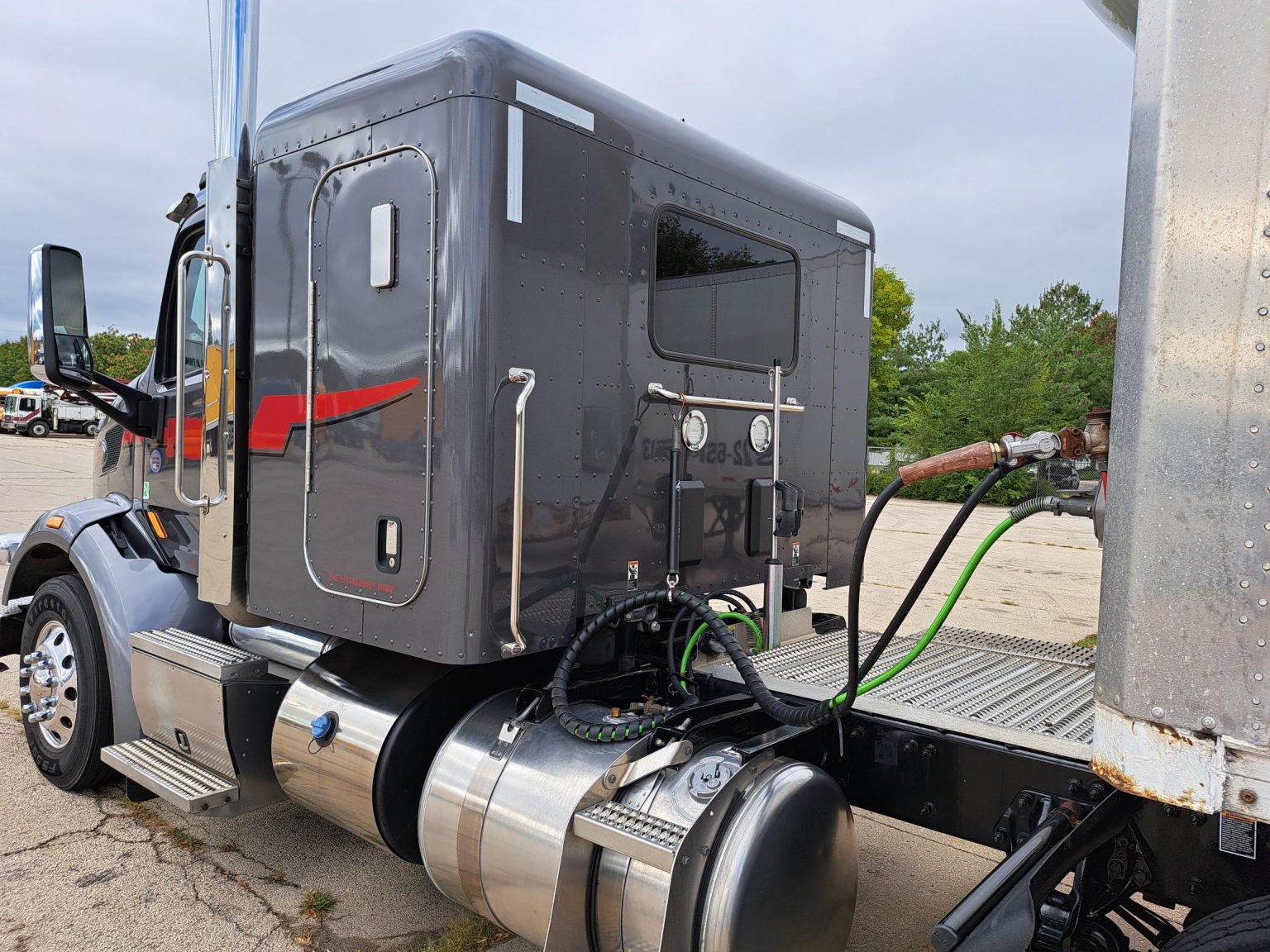 2019 Peterbilt 567 - Lakeside International Trucks