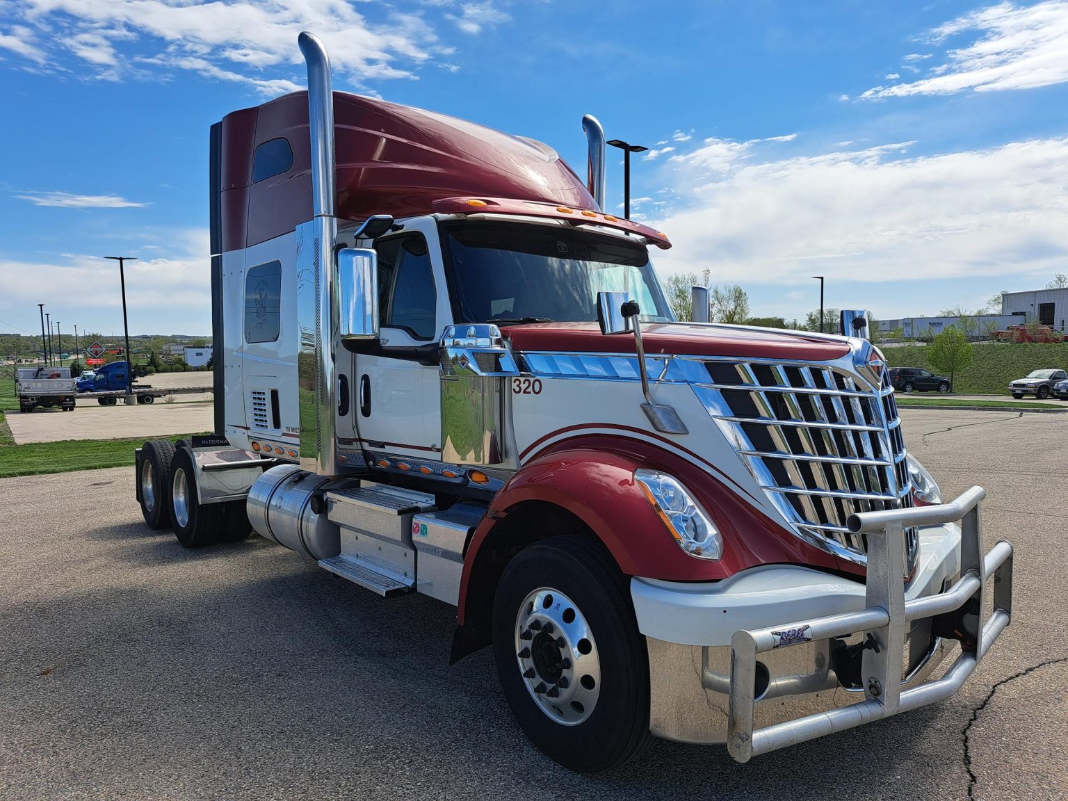 2021 INTERNATIONAL LONESTAR - Lakeside International Trucks
