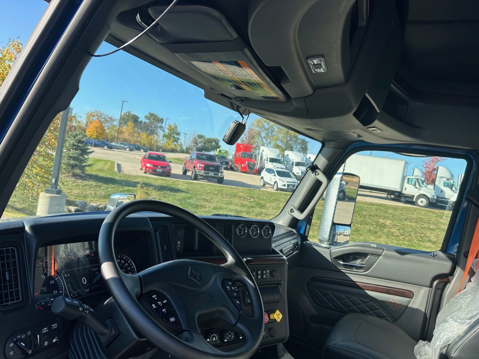 2026 INTERNATIONAL LT625 - Lakeside International Trucks