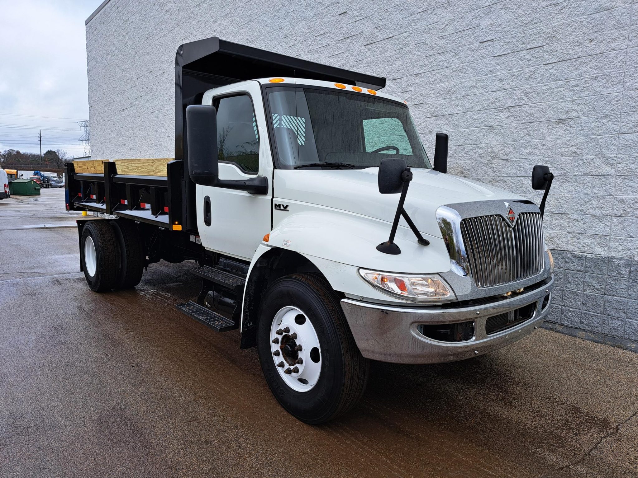 2020 INTERNATIONAL MV607 - Lakeside International Trucks