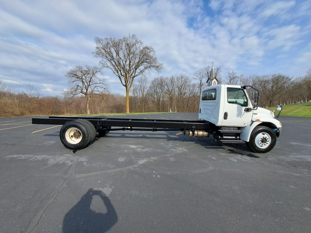 2020 INTERNATIONAL MV607 - Lakeside International Trucks